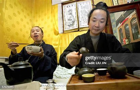 Xiaoping Li Photos And Premium High Res Pictures Getty Images