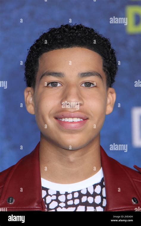 Marcus Scribner 11 17 2015 The Good Dinosaur Premiere Held At The El
