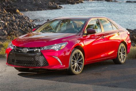 2017 Toyota Camry Pictures 292 Photos Edmunds