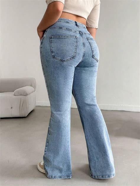 بناطيل جينز مرتفعة الخصر بقص ضيق وذيل طويل للمقاسات الكبيرة شي إن