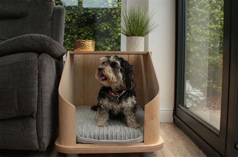 Doze Side Table Lets Your Dog Stay Beside You While You Work Yanko