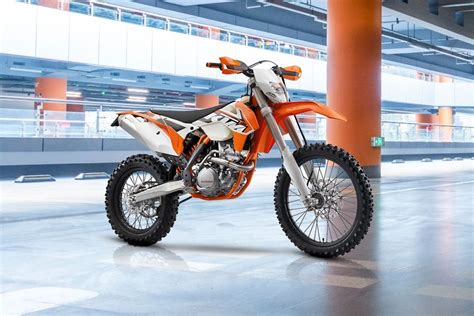 Discontinued Ktm 200 Exc Features And Specs Zigwheels