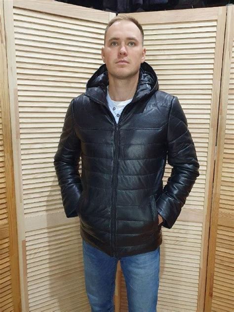 Мужской Пуховик с Капюшоном — Купить Недорого на Bigl.ua (1476809624)