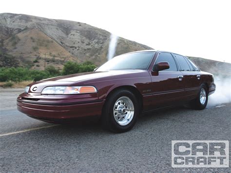 1992 Ford Crown Victoria Vins Configurations Msrp And Specs Autodetective
