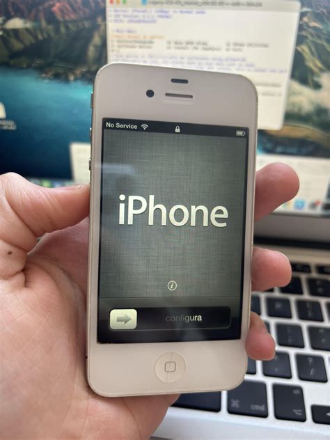hello is there any way that i can activate my iphone 4 on 5 1 1