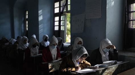 بیش از ۷۰ دانش‌آموز دختر در ولایت سرپل افغانستان به‌گونه مرموز، مسموم