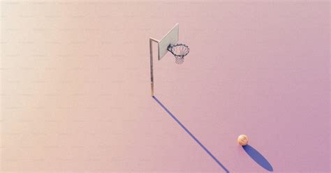 농구 골대와 공중을 날아 다니는 농구공 사진 Unsplash의 벽지 이미지