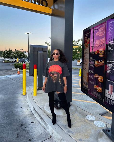 Brooke Valentine Bio Age Height Wiki Models Biography