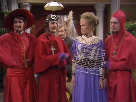 John Cleese Mencemooh Pertanyaan Mengapa Bbc Tidak Menayangkan Monty