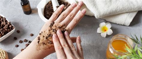 Cukup Pakai Bahan Alami Simak Cara Membuat Body Scrub Untuk Cerahkan Kulit