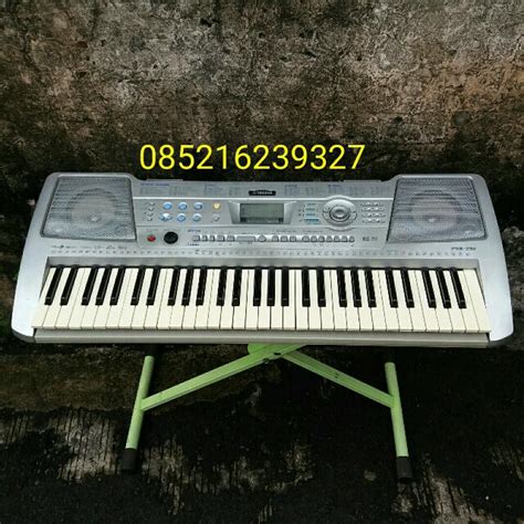 Keyboard Yamaha Psr 290 Musik And Media Alat Di Carousell