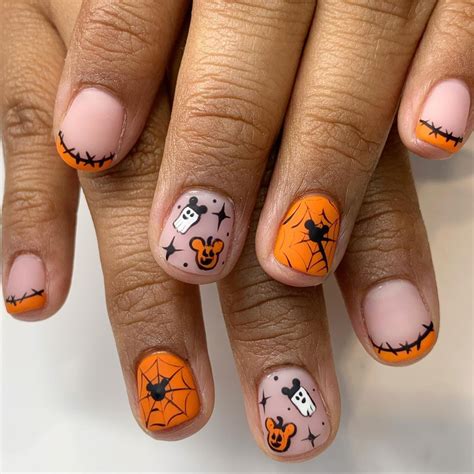 10 Cute Disney Halloween Nails Disney Nail Ideas Disney Nails