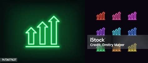 윤곽선 네온 성장 화살표 막대 아이콘 세트입니다 빛나는 네온 상승 차트 추세 기호 상승 화살표 막대 재무 예측 주식 상승 성장 수준 이익 증가 성장 추세 경제에 대한 스톡