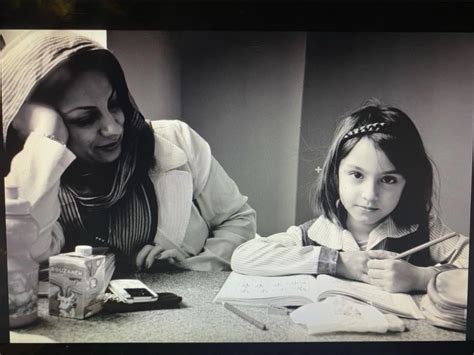 فرشته زیبای نیکی نصیریان کیست؟ این دختر عشق پدر و مادر مهربانش است عکس