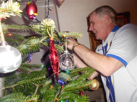 Grand Dad Grappling With Starrsailor Egyptian Maus