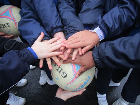 Netball Club Laleham Lea School