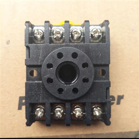 Jual Socket Tipe Pf083a E Untuk Relay Dan Timer Kaki 8 Merk Omron Original Jakarta Pusat