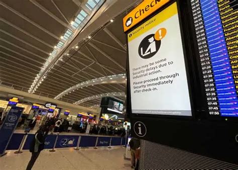 London Heathrow Airport Lhr Security Wait Time Information