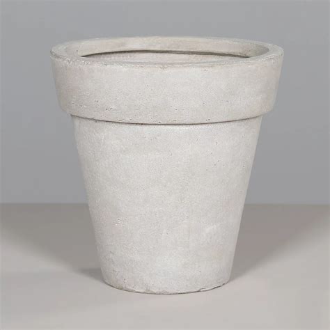 Fibre Clay Pots 2 Sizes Garden Planters And Pots Outdoorie