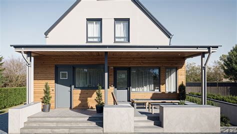 Functionalism Exterior Shot Architecture