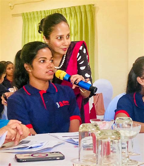 Seethaholdings Surani Wetthasingha