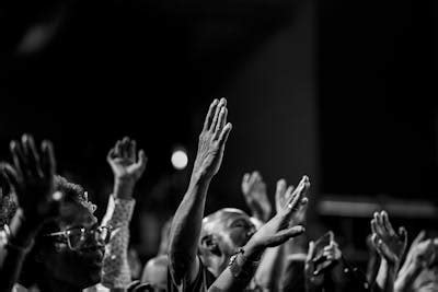 Hands Raised Worship Photos Download The Best Free Hands Raised