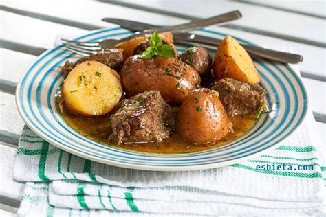 Estofado De Ternera Con Patatas Recetas De Esbieta