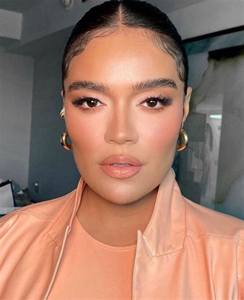 Patrick Ta Beauty En Instagram “pretty In Peach With Karolg 🍑🔥 Makeup