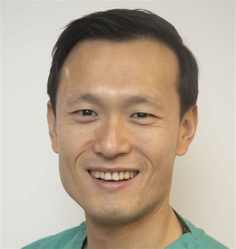 Mr Ran Wei South West London Elective Orthopaedic Centre Swleoc