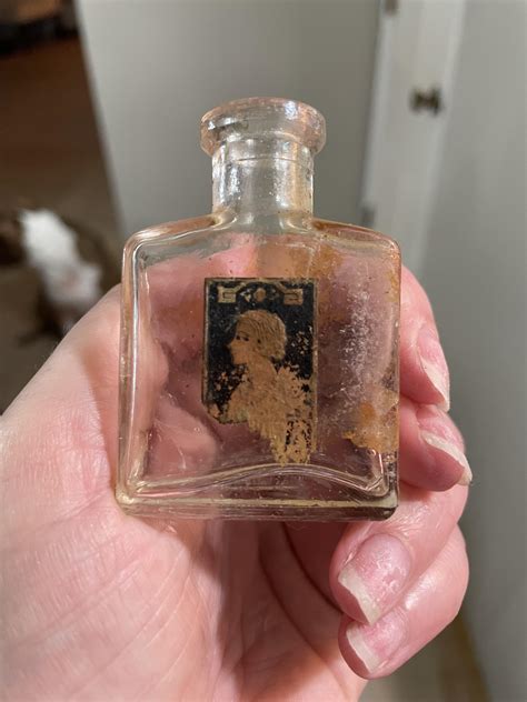 Hello Can Anyone Help Identify This Bottle I Found While Digging In My Yard R Perfumes