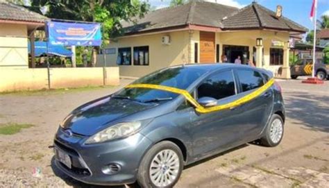 Misteri Penemuan Wanita Penuh Luka di Dalam Mobil di Kulonprogo, Polisi ...