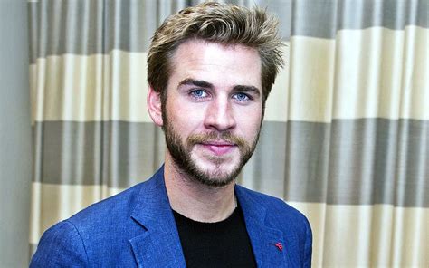 X Liam Hemsworth Wallpaper Free Hd Widescreen Coolwallpapers Me