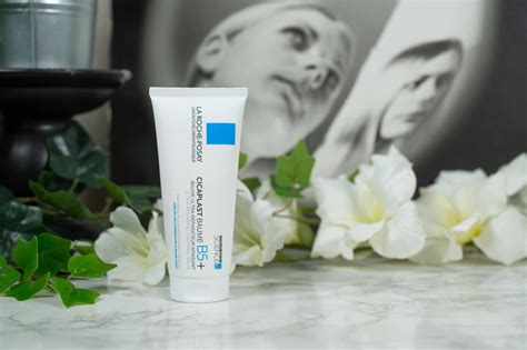 La Roche Posay Cicaplast Baume B5+ Repairing Balm - the 2022 version ...
