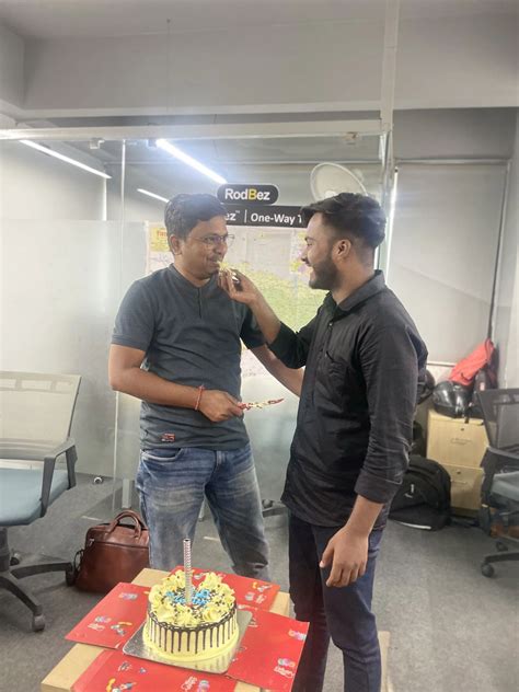 Abhi Gupta On Linkedin यह है हमारे Rodbez के Cto सर जब Boat Lifestyle