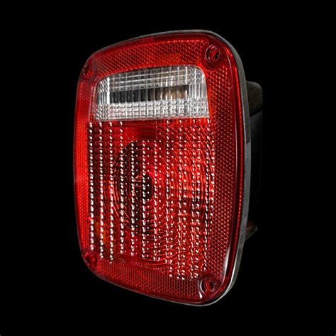1977 87 Square Body Chevy And Gmc Stepside Tail Light Assembly Without