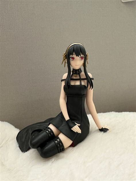 스파이패밀리 요르 피규어 당근마켓 중고거래