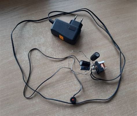 How To Toggle Relay With Single Push Button Electrical Engineering Stack Exchange