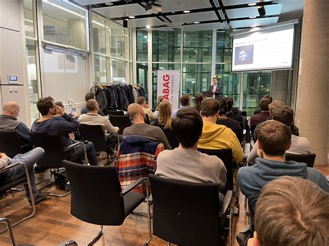 Vuejs Vienna On Twitter Meetup Time Its Amazing To Be Back Finally