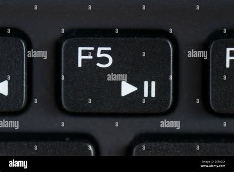 F5 Key On A Laptop Stock Photo Alamy
