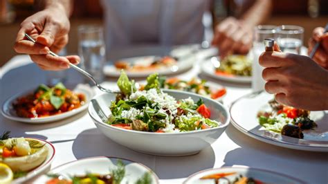 Why Eating Dinner Late Could Increase The Risk Of Having A Stroke