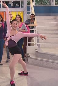 Does Kira Kosarin Do Ballet