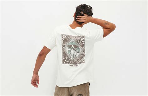 Common Tee Ghanda Clothing