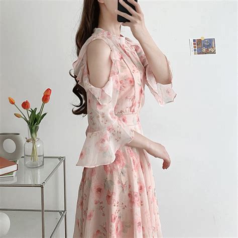 무료배송 수채화 플라워 어깨트임 쉬폰 플레어 원피스