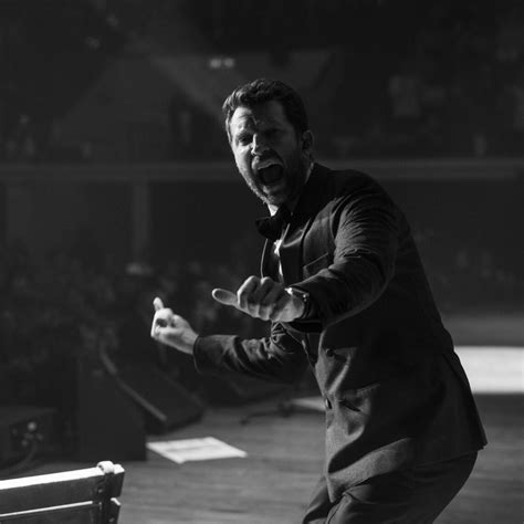 Who Is Brett Eldredge Everything You Need To Know