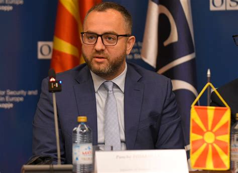 Левицата И таткото на Тошковски бил дел од бизнисот со мито за инвалидски пензии