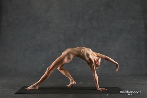 Overview For Elke Nakedyoga