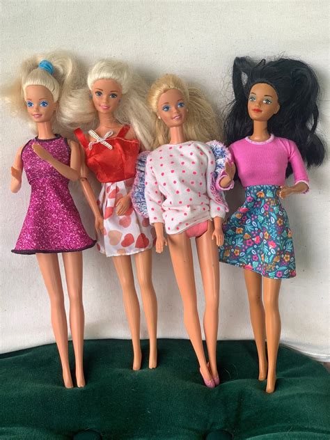 Barbie 90s