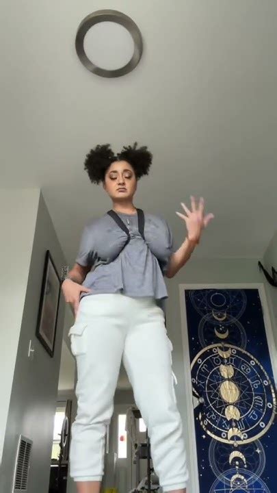 Why Does Everyone Wanna Be Me Youtube