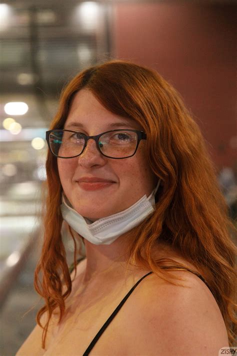 Bess Burton In Zishy Set A Covid Romance Bess Burton