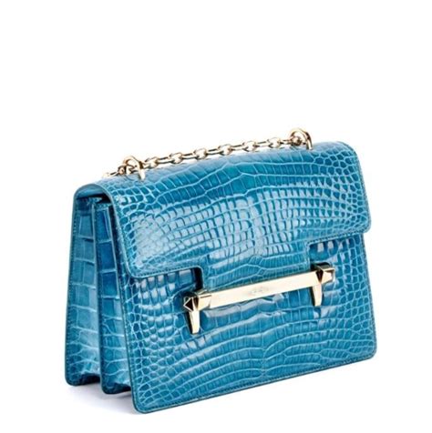 ┊⊹ 𝐥 𝐨 𝐯 𝐞 𝐦 𝐲 𝐩 𝐢 𝐧 𝐬ܝܚ ┊ 𝒻𝑜𝓁𝓁𝑜𝓌 𝓂𝑒💎ܚ ⋙ 𝐒𝐁𝐀𝐁𝐄𝐄𝟑𝟑𝟑𝟑♕♡ 𝚐𝚘𝚛𝚐𝚎… Bags Shoulder Bag Valentino